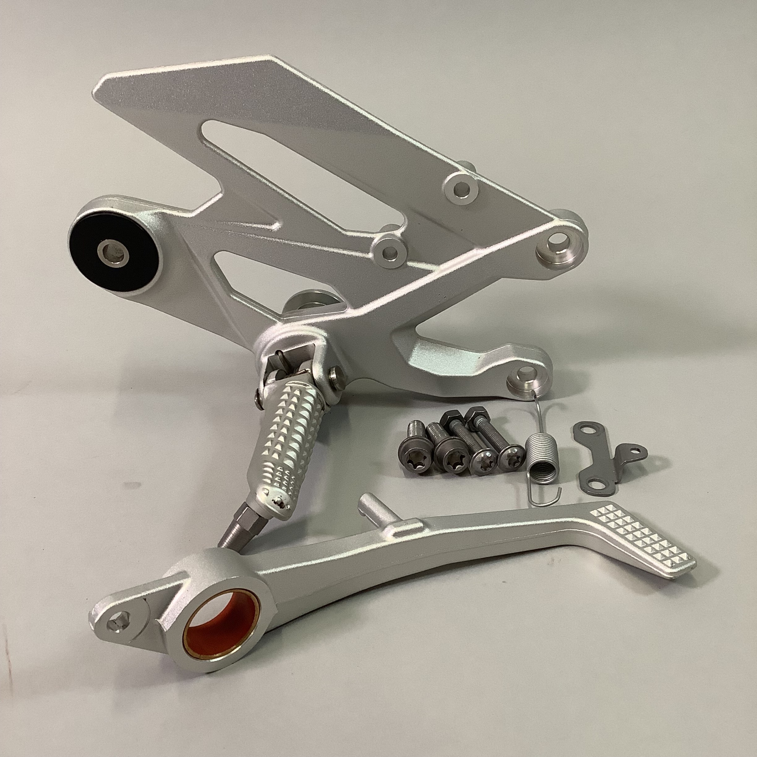 Right-Hand Rearset for BMW S1000R 2013-2016 | Bob’s Motorcycle’s ...