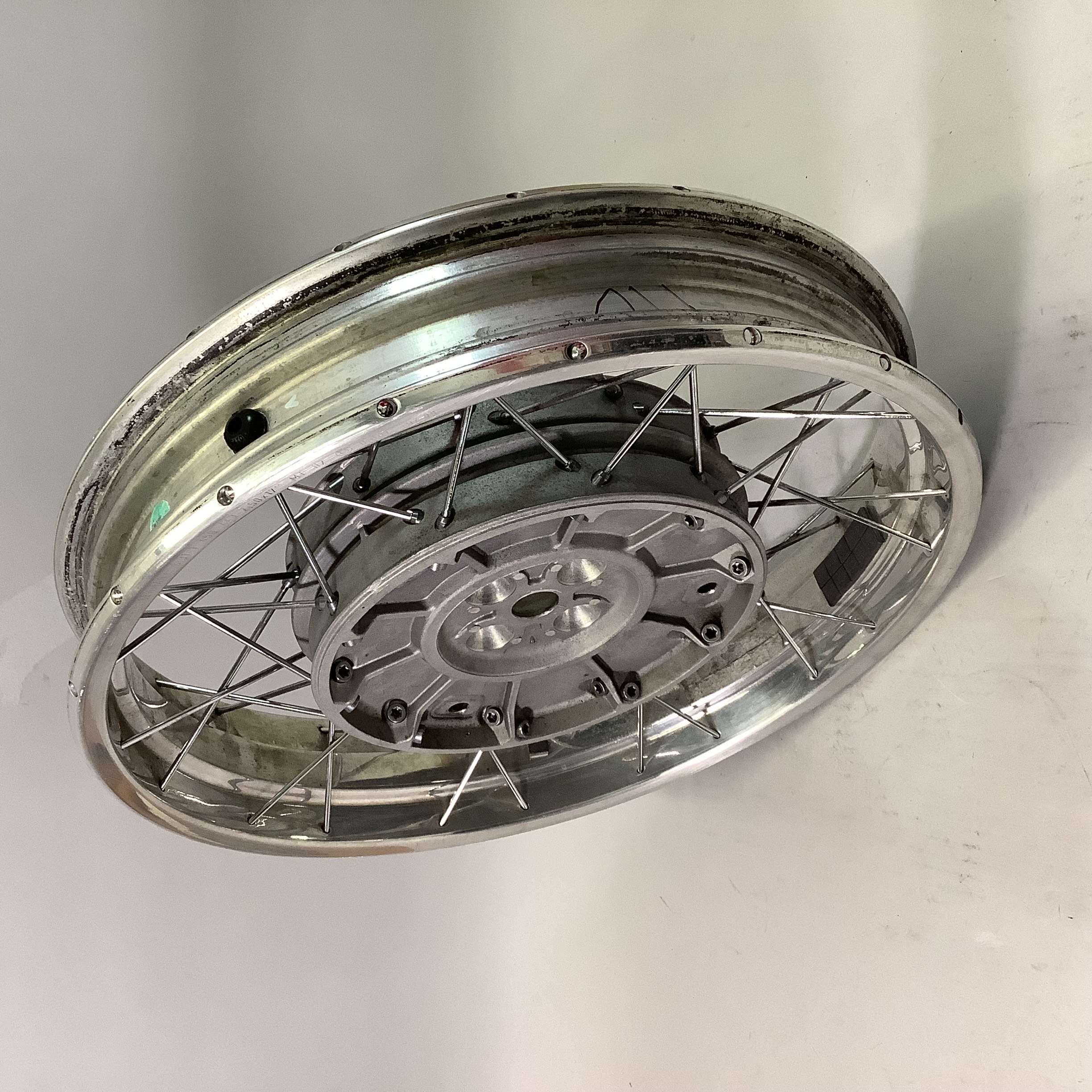 Spoked OEM Rear Wheel 2.5"x17" for BMW R100GS/R100R 1987-1996 | Bob’s ...