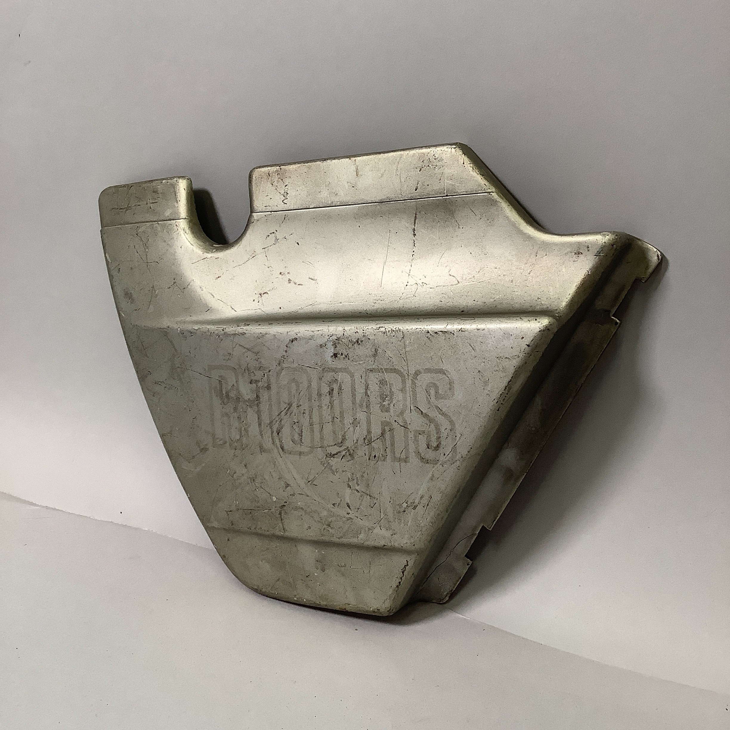 Right Hand Battery Cover for R100RS Silver | Bob’s Motorcycle’s ...