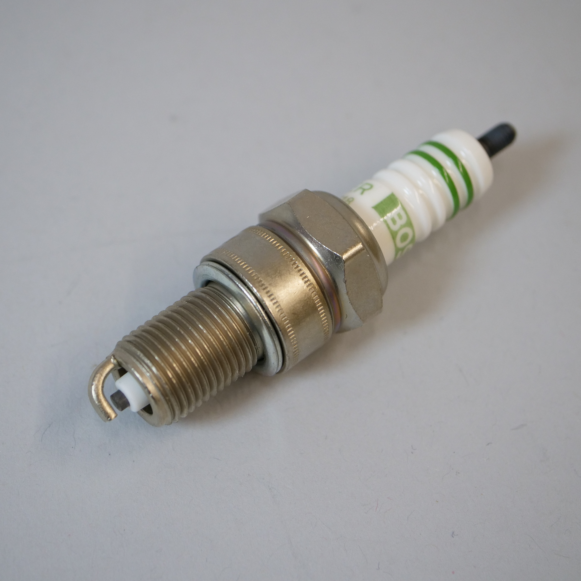 Spark Plug W7DC for All 1985-> Airheads & '78-'84 R80 models | Bob’s ...