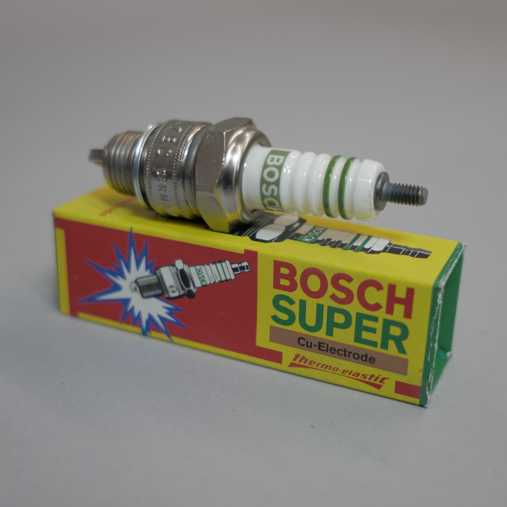Spark Plug W7BC (Bosch) for Dual Plugged Airheads (Bottom) | Bob’s ...